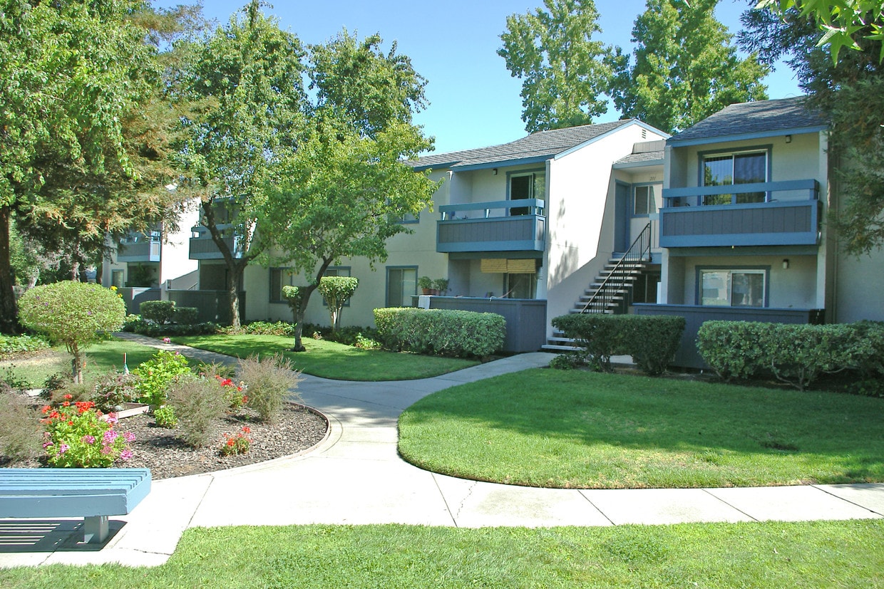 The Gate - 100 Ellinwood Dr Pleasant Hill, CA 94523 | Apartments.com