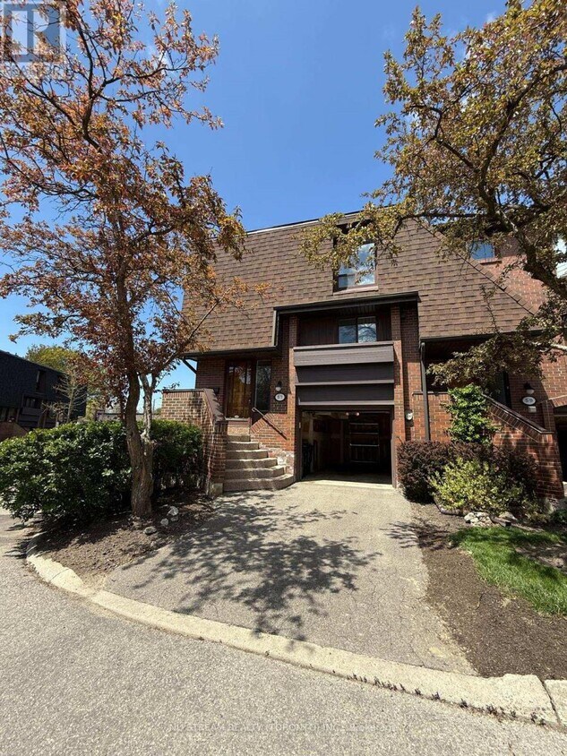 57 Gypsy Roseway, Toronto, ON M2N 5Z1 - Maison à Louer à Toronto, ON ...