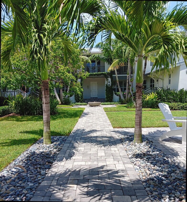 1025 Casuarina Rd Unit 5, Delray Beach, FL 33483 - Condo for Rent in ...