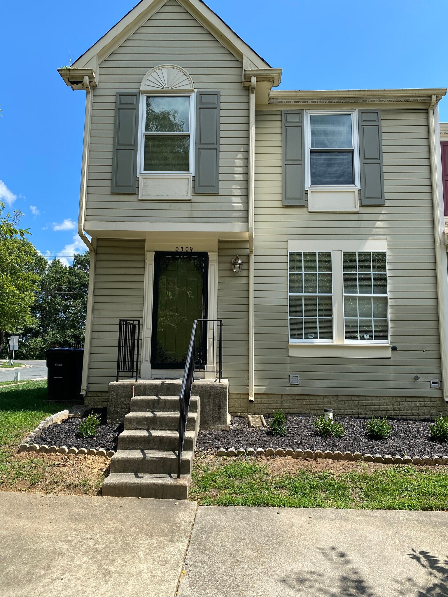 10509 Lime Tree Way, Beltsville, MD 20705 - Townhome Rentals in ...