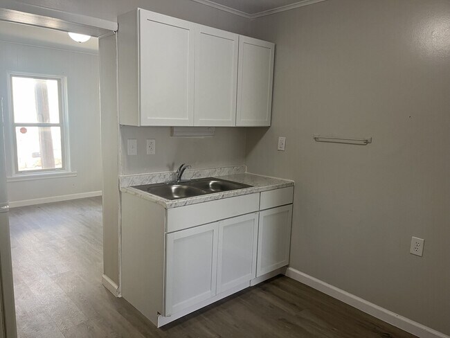 316 S Washington St Unit 3, Warsaw, IN 46580 - Condo for Rent in Warsaw ...