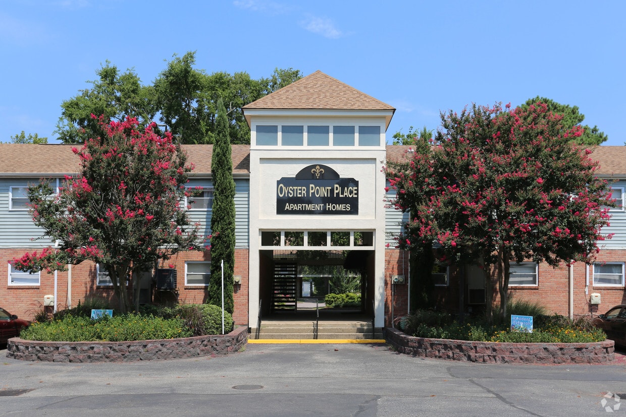 Oyster Point Place - 102 Americana Dr Newport News, VA 23606 ...