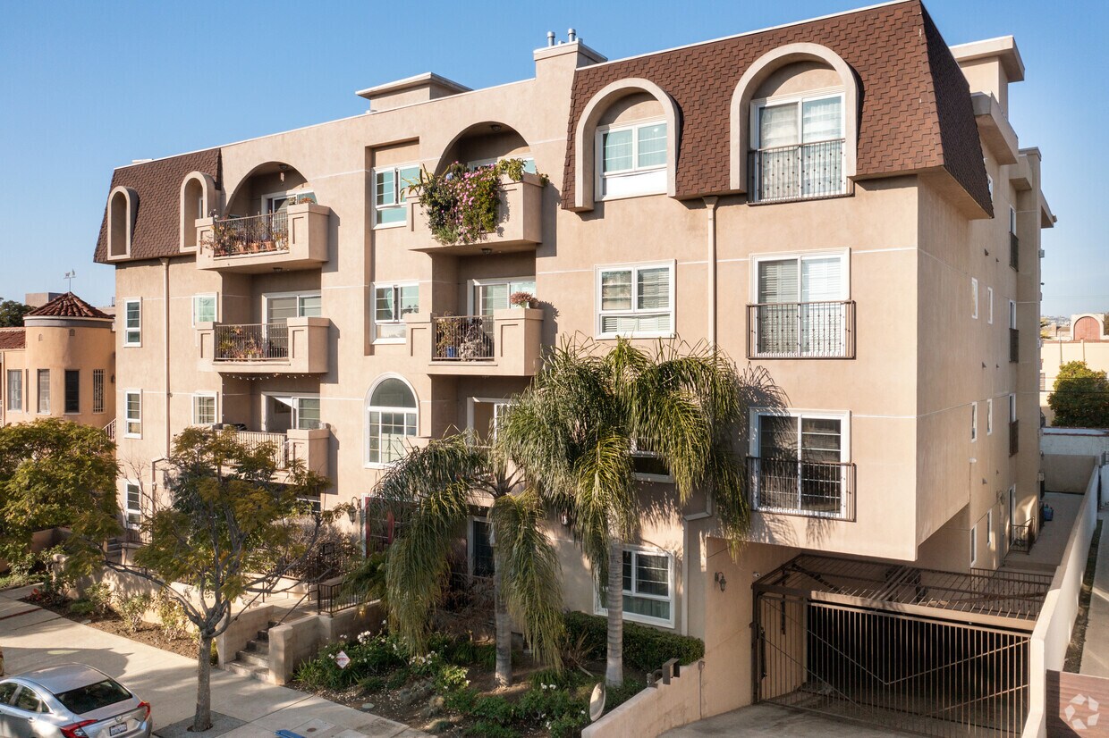 8555 Cashio St, Los Angeles, CA 90035 - 8555 Cashio St Los Angeles, CA ...