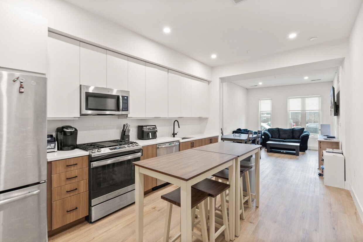 5230 Georgia Ave NW Unit 105, Washington, DC 20011 - Condo for Rent in ...