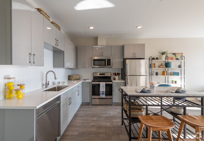 Reading Apartments for Rent with Wheelchair Access - Reading, MA ...