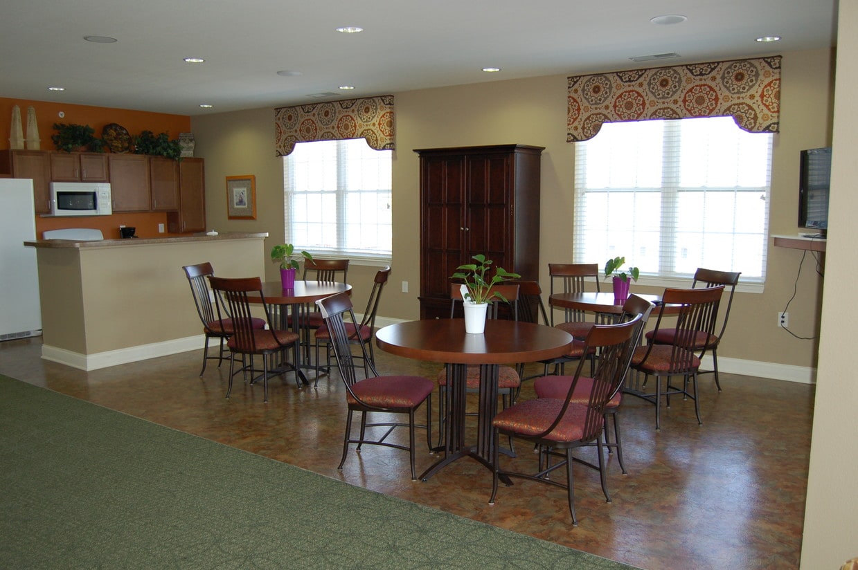 Reflections I - 346 N Blue Rd Greenfield, IN 46140 | Apartments.com
