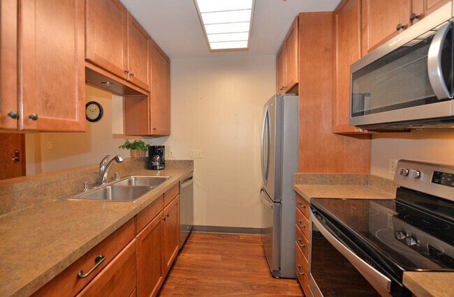 3900 N Main St Unit 219, Racine, WI 53402 - Room for Rent in Racine, WI ...