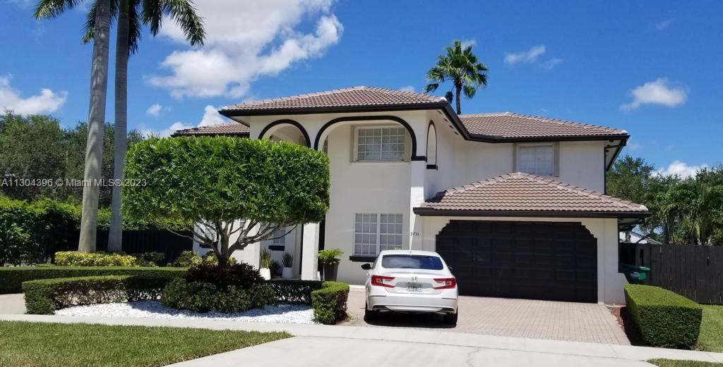 9733 SW 157th Ct Miami, FL 33196 - Alquileres en Miami, FL | Apartamentos.com