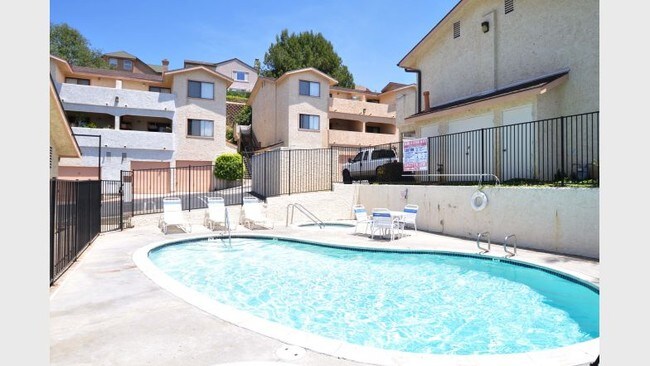 Sunset Terrace Apartments Rentals - Fallbrook, CA | Apartments.com