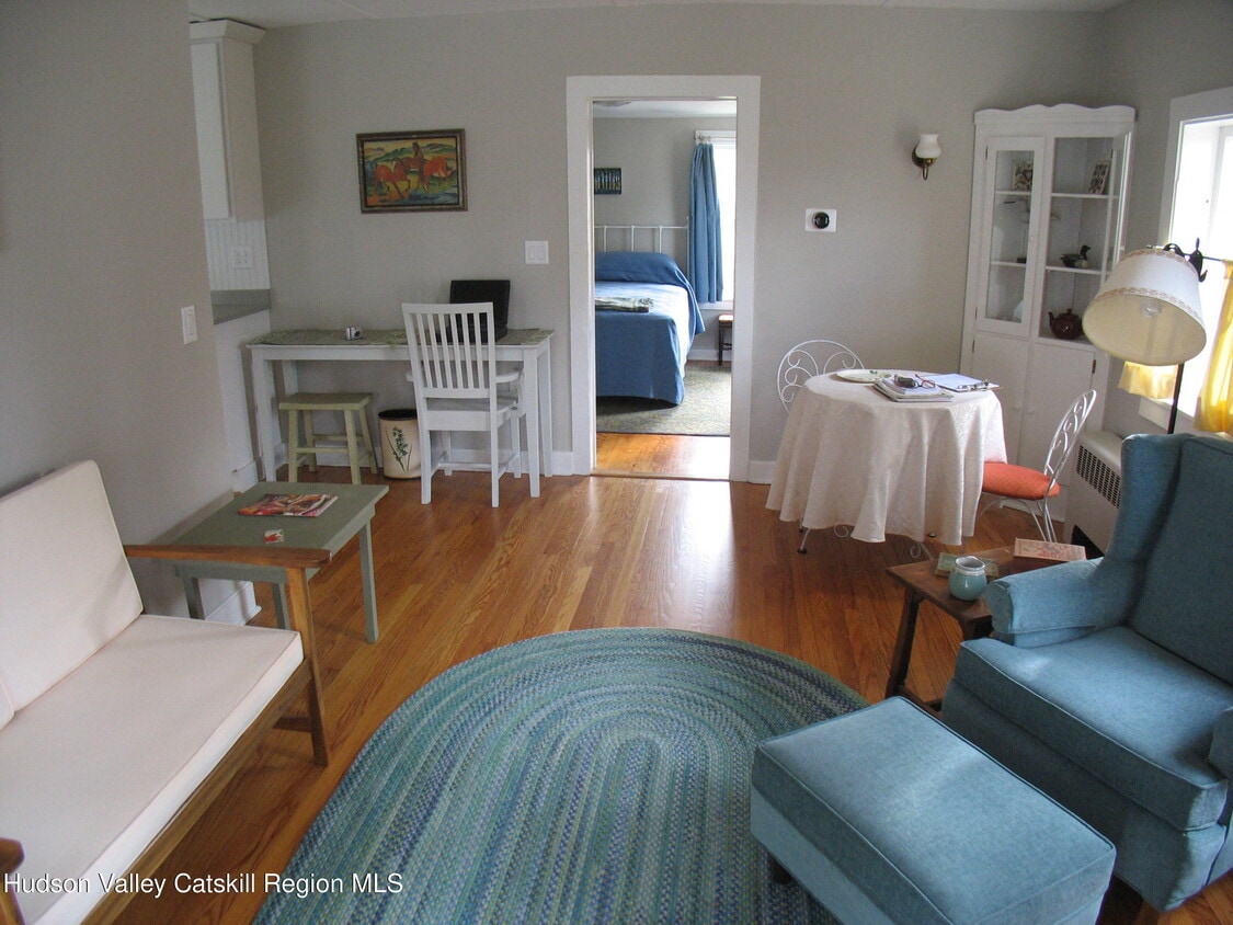 4176 New York Route 203 Route, North Chatham, NY 12132 - Room for Rent ...