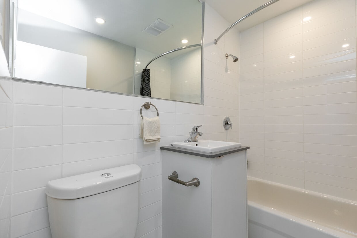 The Devon Apartments - 161 Wilson Ave Toronto, ON | Apartments.com