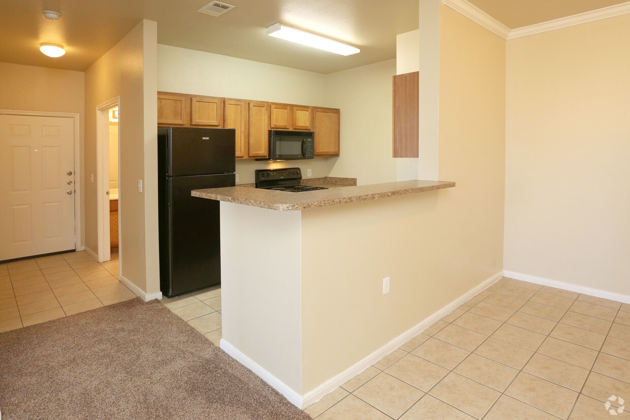 Estrada North - 1510 E Cornell St Lubbock, TX - Apartments for Rent in ...