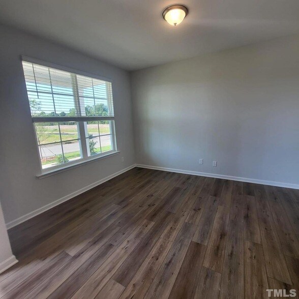 290 Blue Iris Pkwy Clayton, NC 27520 - Alquileres en Clayton, NC | Apartamentos.com