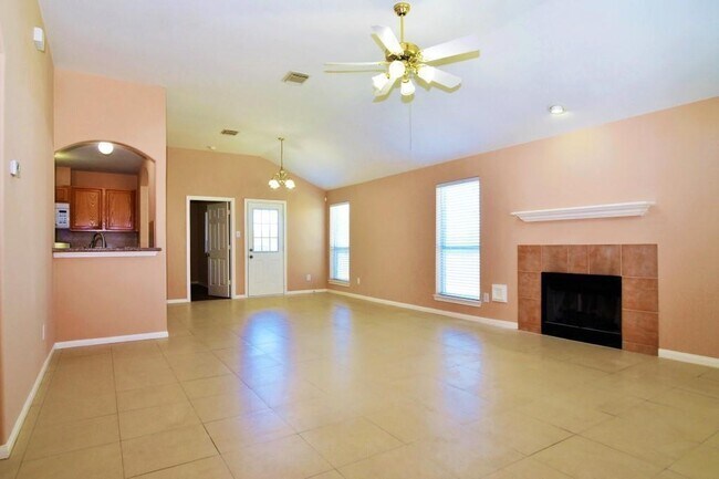 8202 Malin Ct, Houston, TX 77083 - House Rental in Houston, TX ...