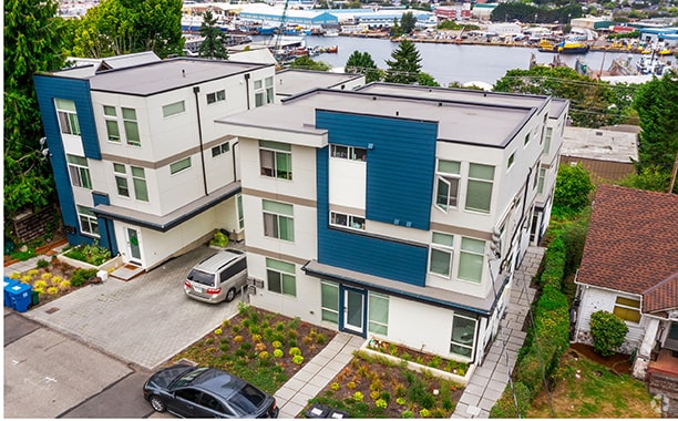 Queen Anne Park Apartments for Rent with a Living Room - Seattle, WA ...