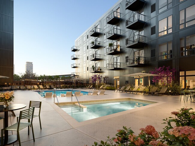 Evoni - 615 E Corcoran Ave Milwaukee, WI 53202 | Apartments.com