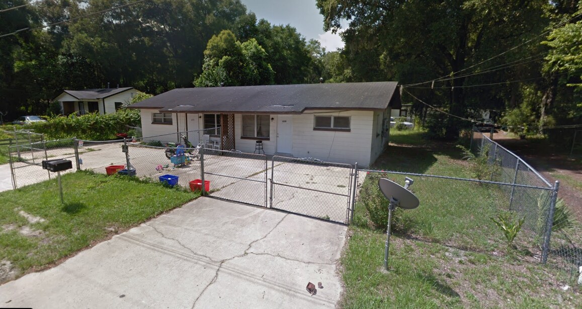 1233 NW 45th Ave, Gainesville, FL 32609 - House Rental in Gainesville ...