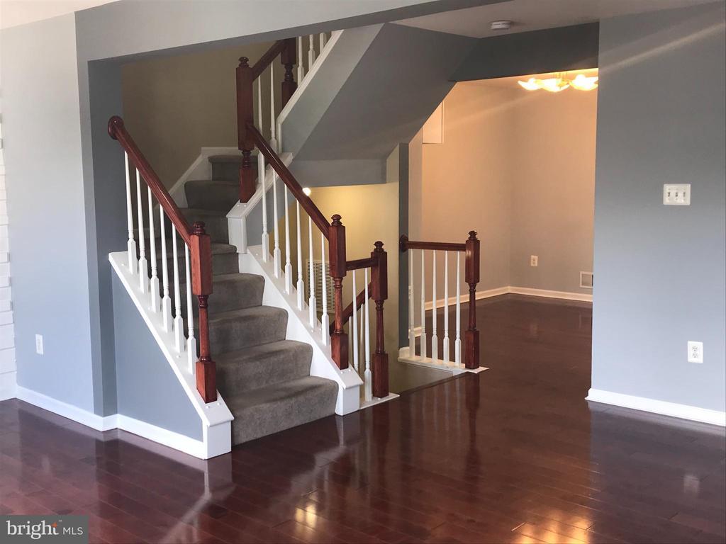 7033 Oak Grove Way, Elkridge, MD 21075 - Townhome Rentals in Elkridge ...