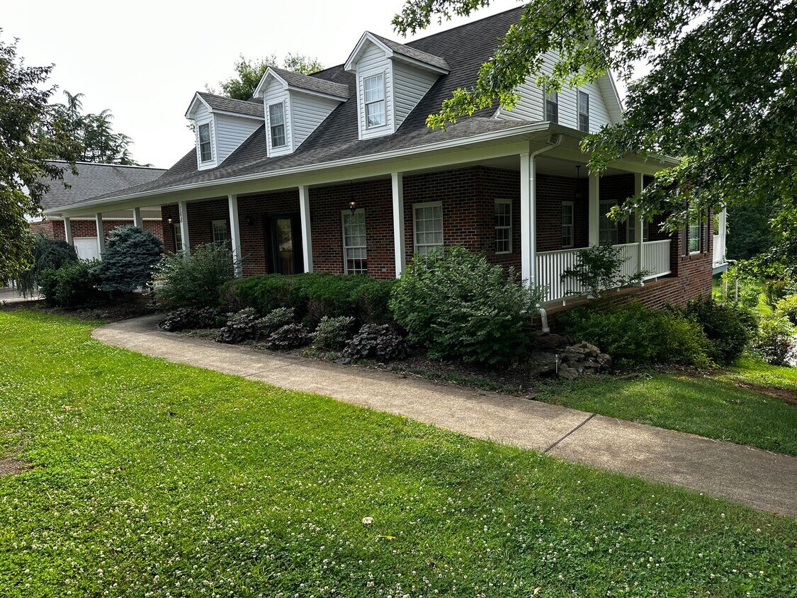 168 Stewart Hills Dr, Rogersville, TN 37857 - House Rental in ...