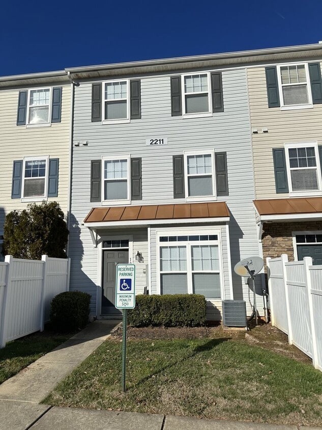 2211 Raven Rd, Raleigh, NC 27614 - Townhome Rentals in Raleigh NC ...
