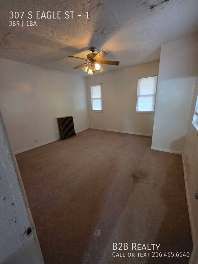 307 S Eagle St Unit 1, Geneva, OH 44041 - Room for Rent in Geneva, OH ...