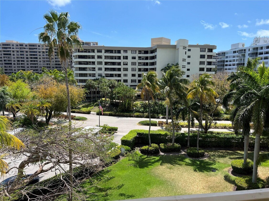 155 Ocean Ln Dr Unit 211, Key Biscayne, FL 33149 - Condo for Rent in ...