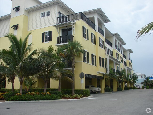 The Residences At Latitude Delray Beach Apartments 225 S Latitude Cir