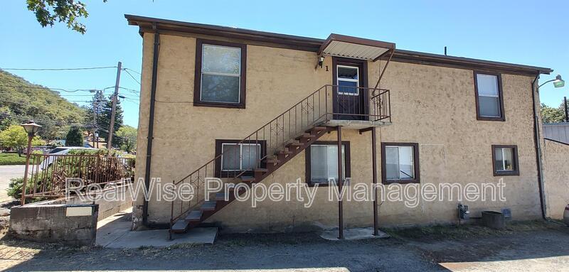 333 S Old Pacific Hwy Unit 1, Myrtle Creek, OR 97457 - Condo for Rent ...