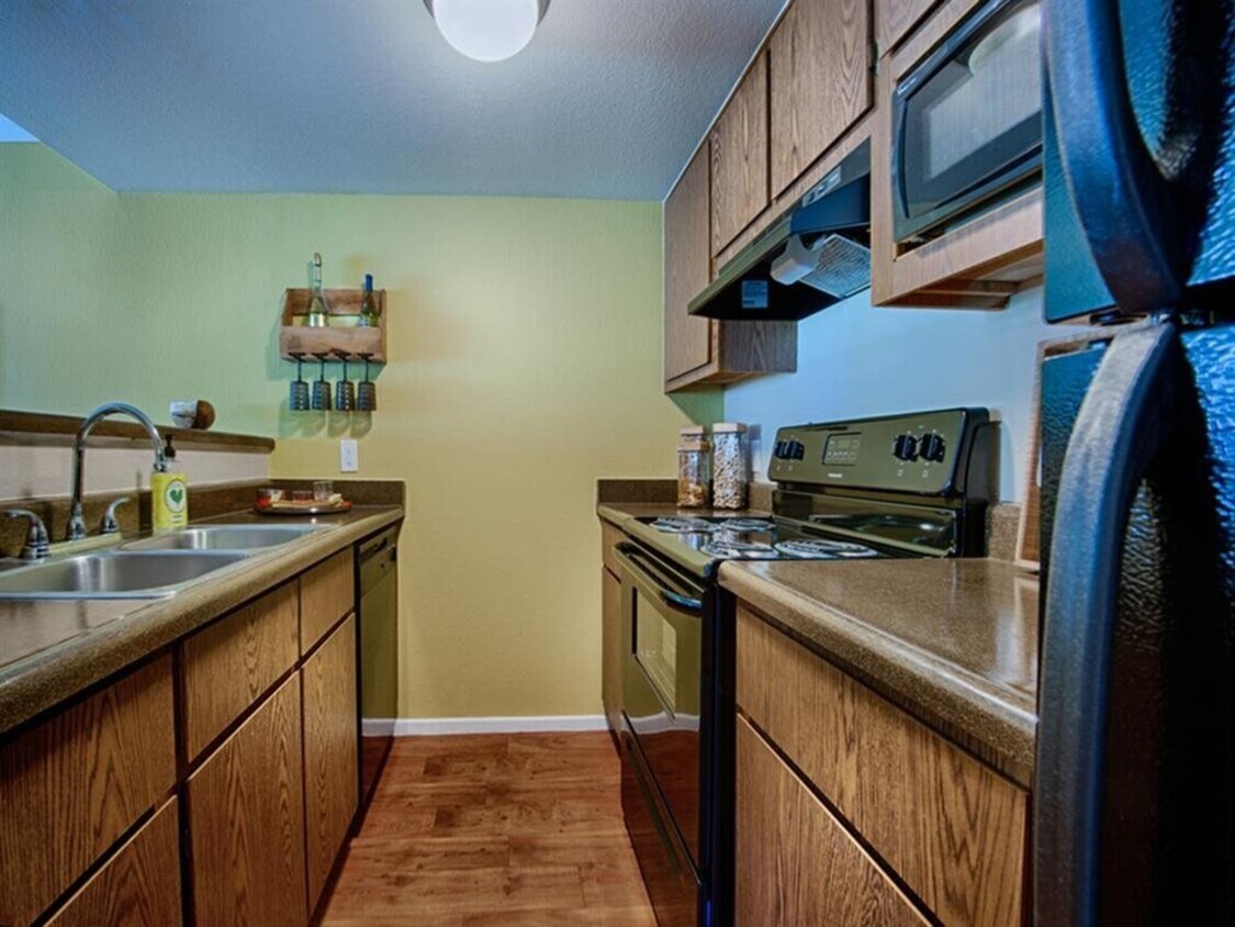 Club Valencia Luxury Apartments - Apartments in Glendale, AZ ...