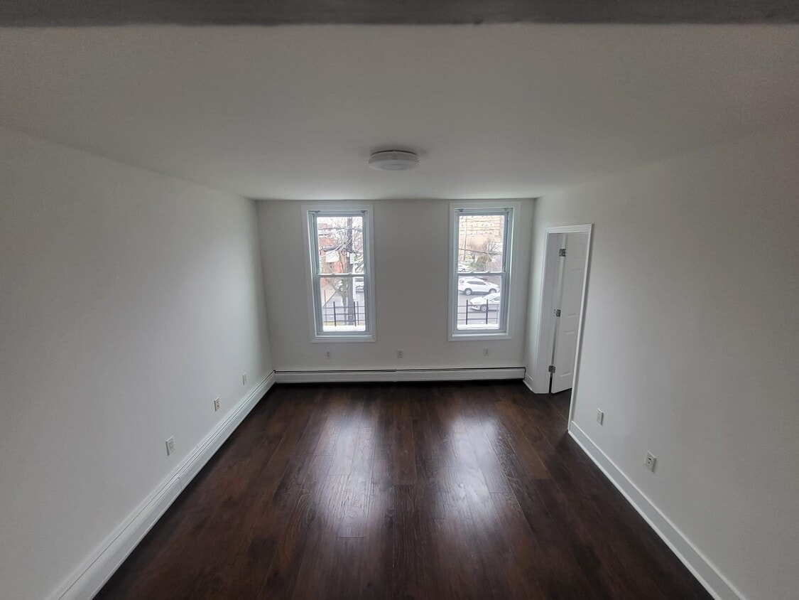 608 37th St Unit 2, Union City, NJ 07087 - Condo for Rent in Union City ...