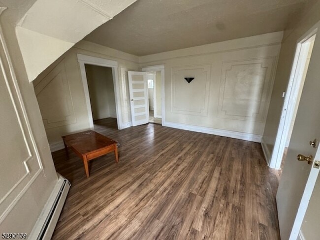 89 Hedden Terrace Unit 3, Newark, NJ 07108 - Room for Rent in Newark ...