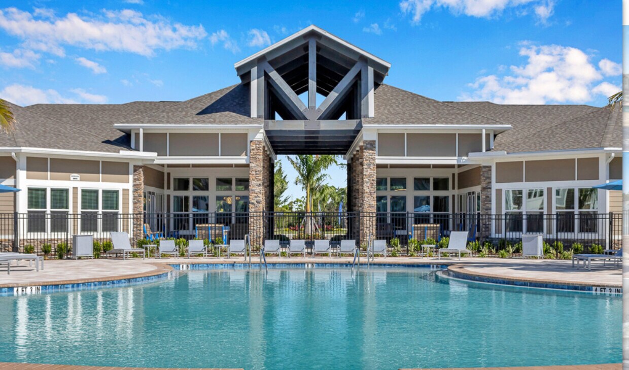 The Carlton at Lake Dexter - Apartments in Winter Haven, FL ...