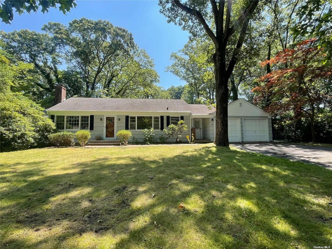 107 Lowell Pl, Port Jefferson, NY 11777 - House Rental in Port ...