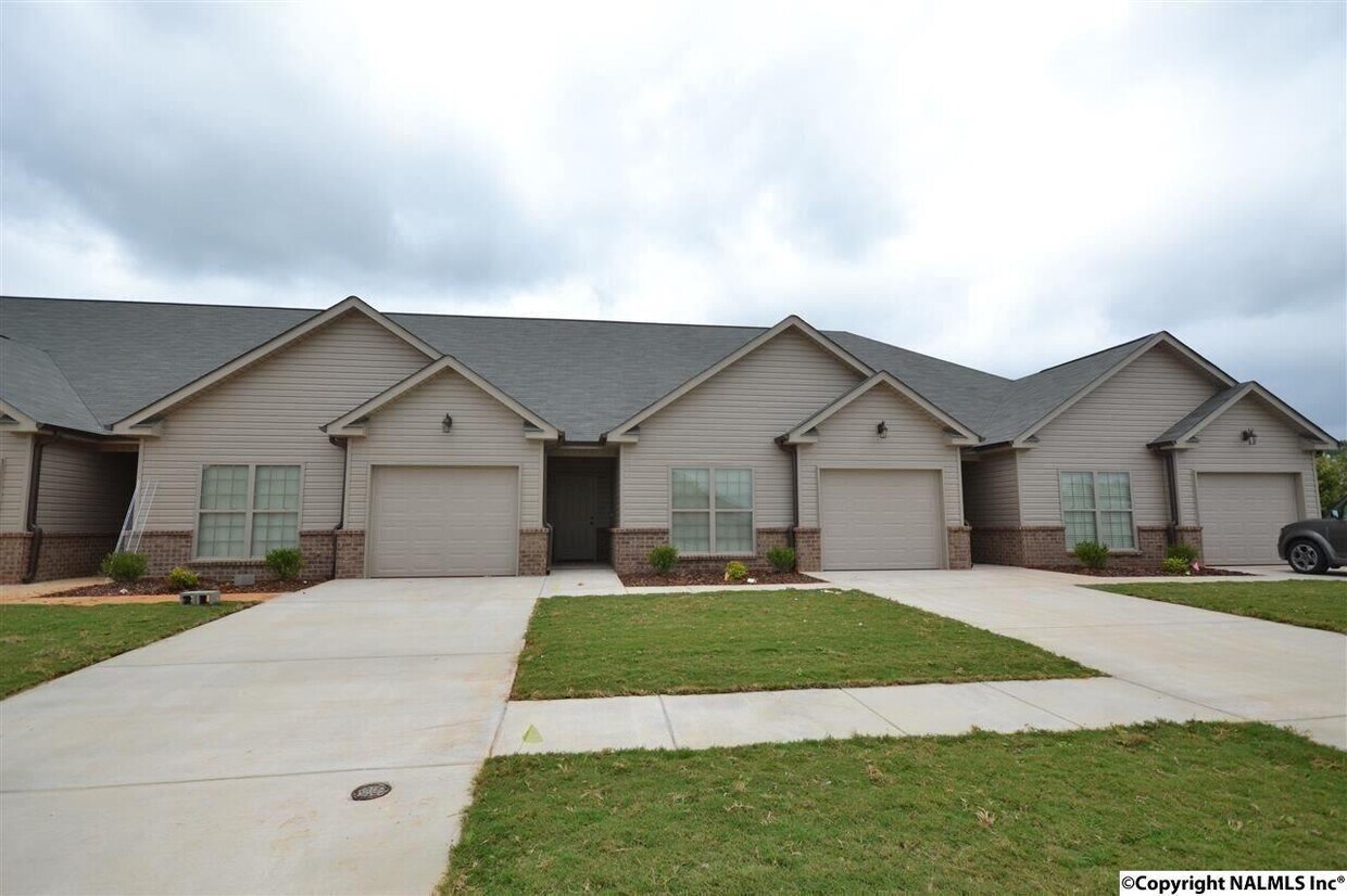 12089 Southern Charm Blvd, Madison, AL 35756 - House Rental in Madison ...