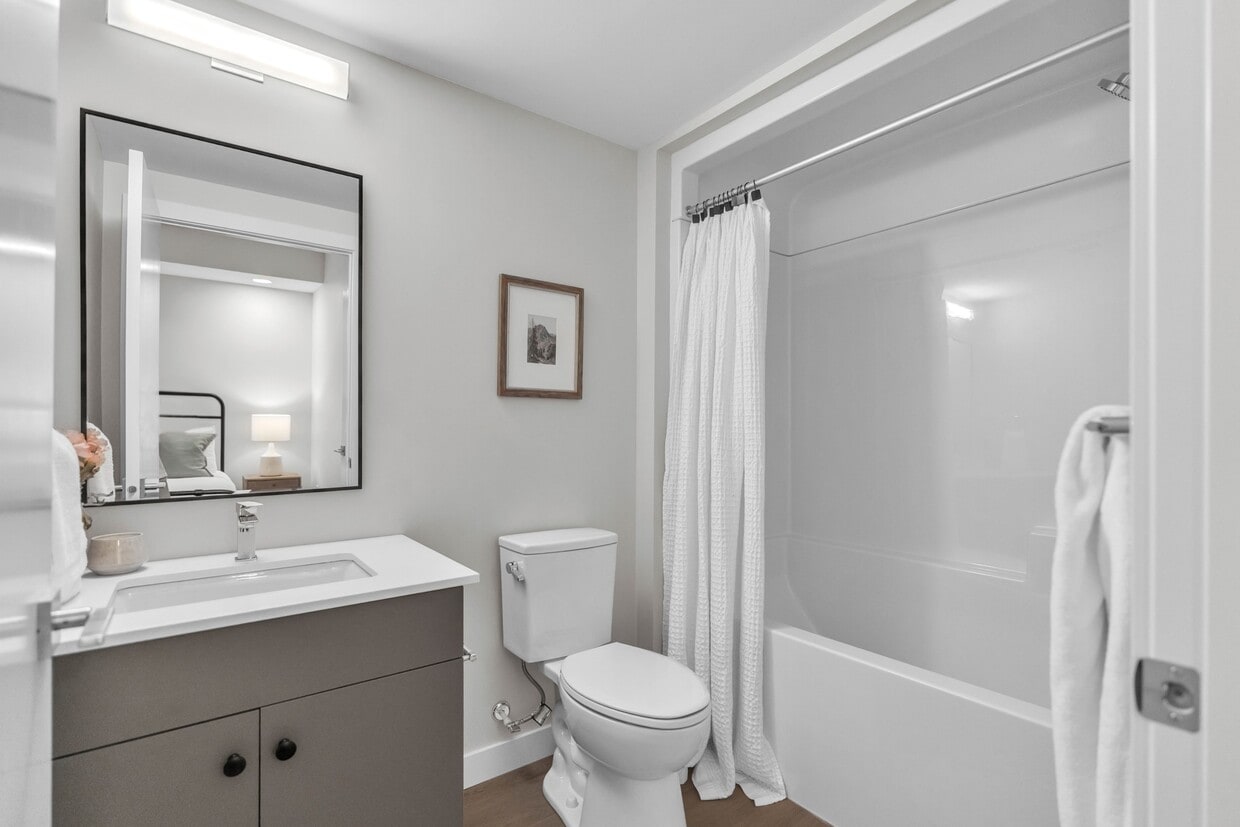 939 Chancellor Drive Apartments - 939 Chancellor Dr Winnipeg, MB ...