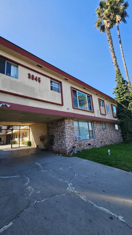3945 Stevely Ave Unit 1, Los Angeles, CA 90008 | Apartments.com