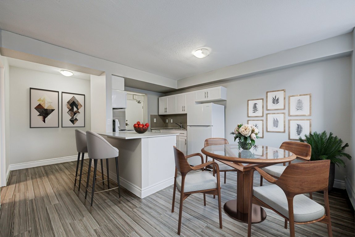 Wellington Place Apartments - 125 Wellington St N Hamilton, ON ...