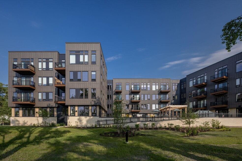 Waterfront Apartments for Rent in Madison - 680 Rentals | Apartments.com
