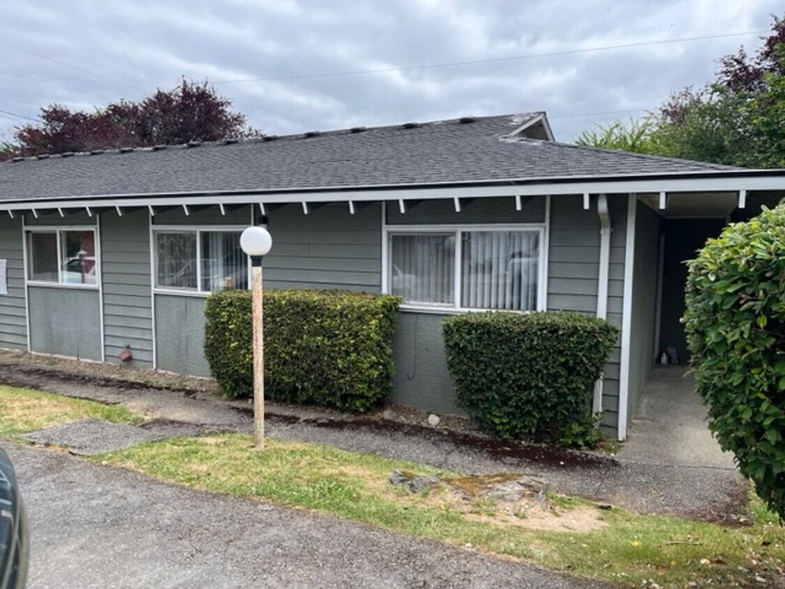5202 S Tyler St Unit #C, Tacoma, WA 98409 - Room for Rent in Tacoma, WA ...