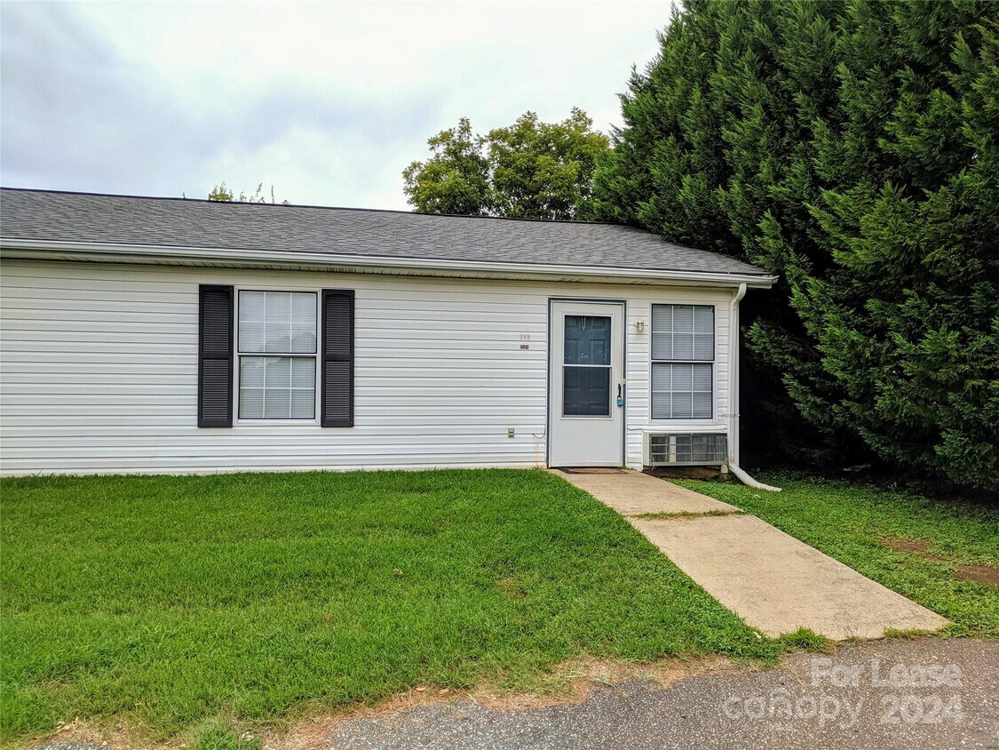 248 Lytton St, Troutman, NC 28166 - House Rental in Troutman, NC | Apartments.com