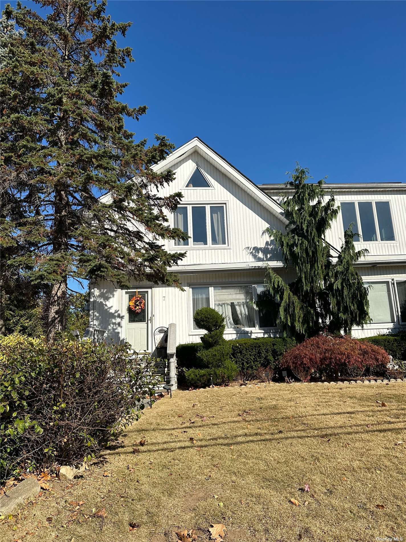 7 Oak St, Valley Stream, NY 11581 - Room for Rent in Valley Stream, NY ...