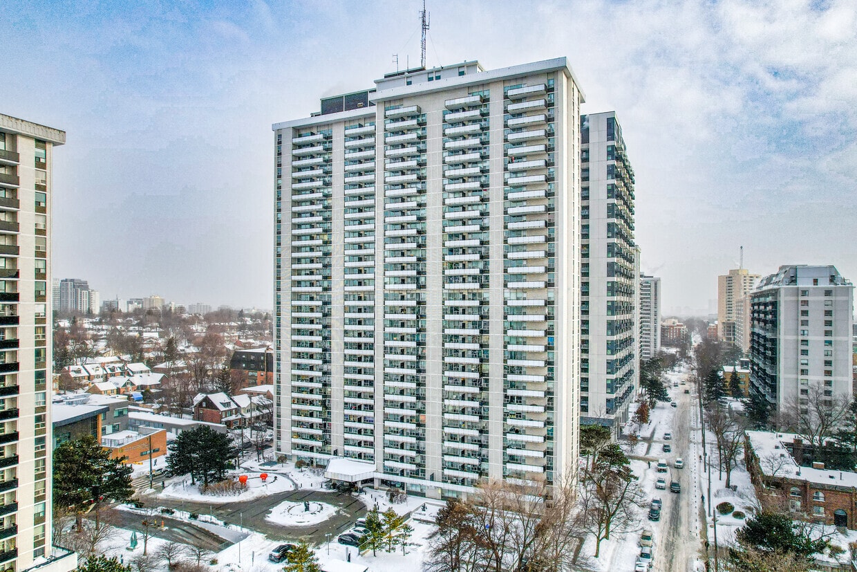 77 Davisville Apartments - 77 Davisville Ave Toronto, ON | Apartments.com