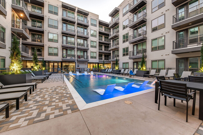 River Oaks Apartments for Rent with High Ceilings - River Oaks, TX ...