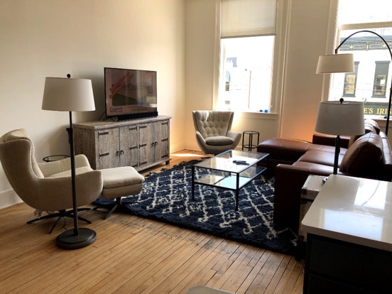 Doneff's Schuette Building LLC - 914 S 8th St Manitowoc, WI 54220 ...