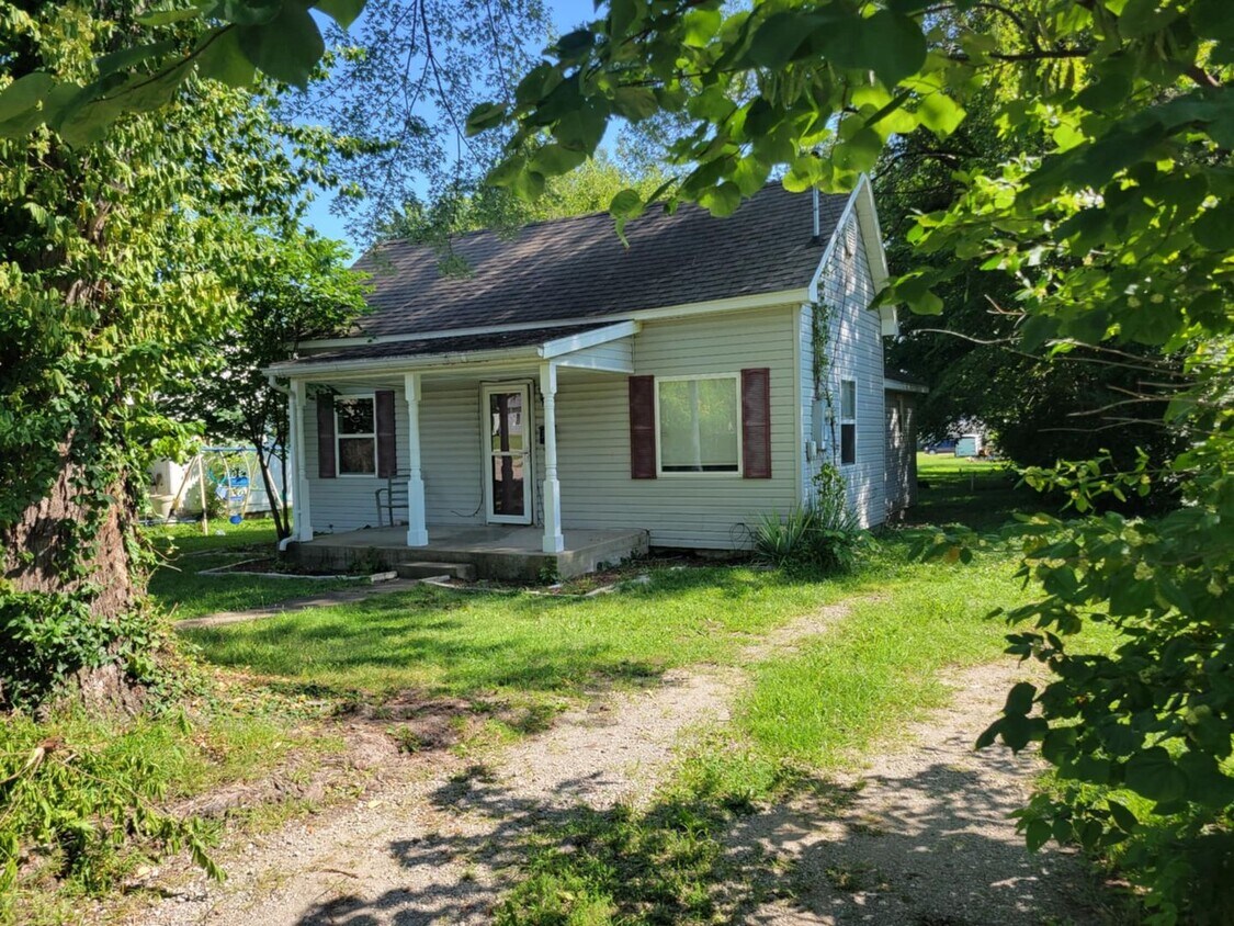374 Taylor St, Lebanon, MO 65536 - House Rental in Lebanon, MO ...
