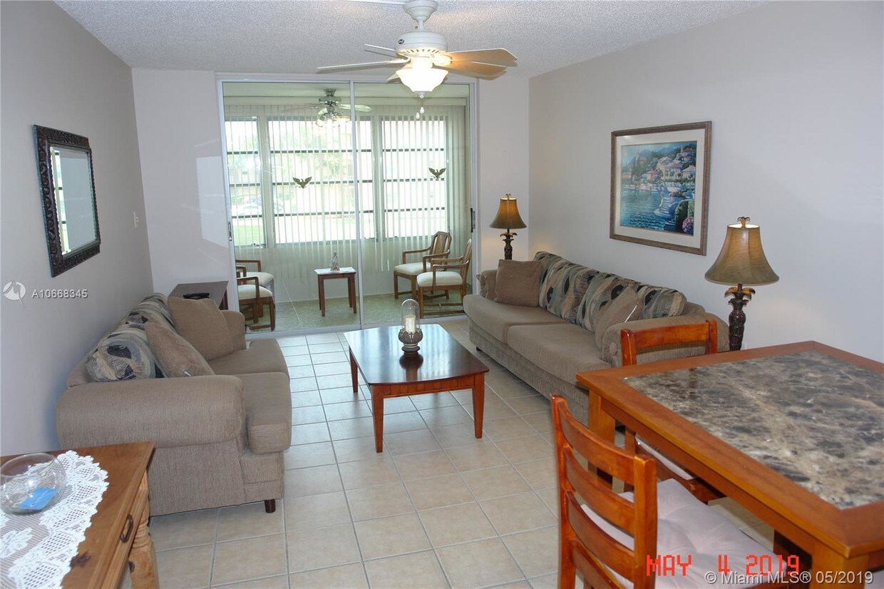 8285 Sunrise Lakes Blvd Unit 207, Sunrise, FL 33322 - Condo for Rent in ...