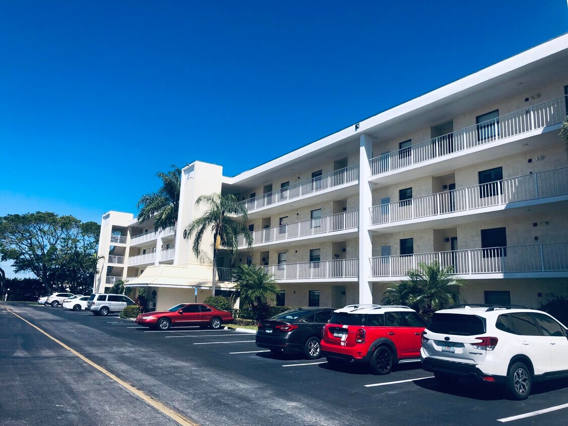 300 N Hwy A1A Unit 406c, Jupiter, FL 33477 - Condo for Rent in Jupiter, FL | Apartments.com