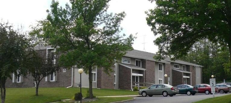 Portage Court Apartments - 2864 Village Rd Portage, WI 53901 ...