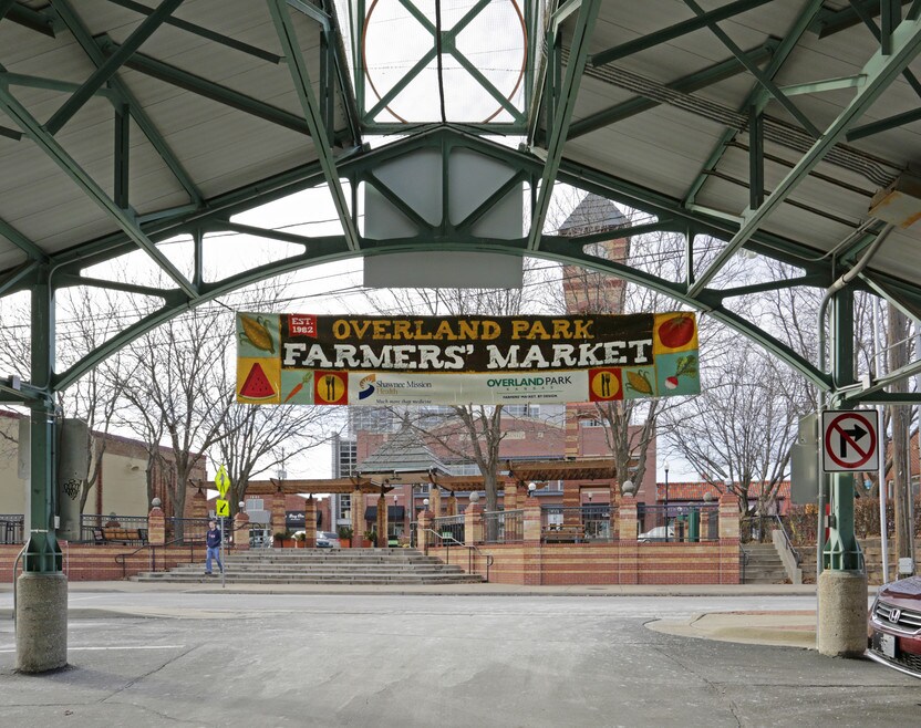 Is Strang Line a Good Place To Live in Overland Park KS? - Neighborhood ...