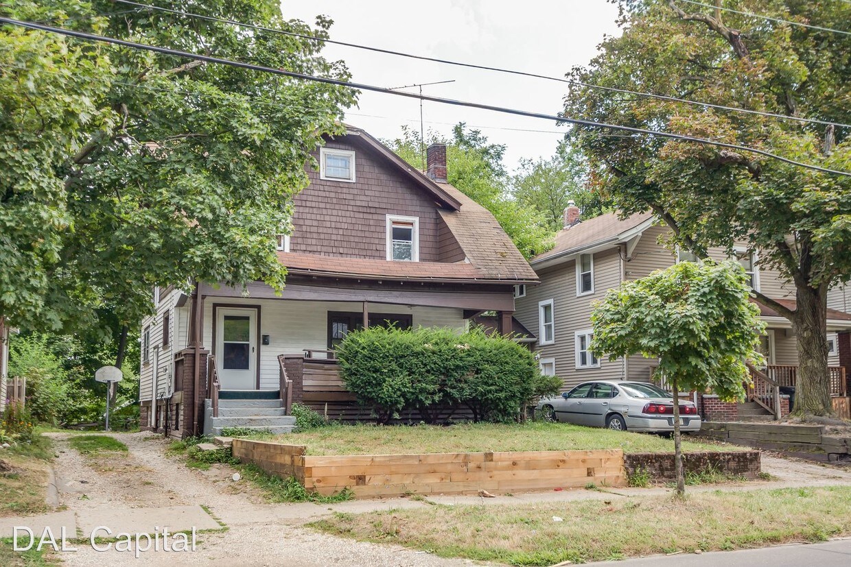 1333 Manchester Rd, Akron, OH 44307 - House Rental in Akron, OH ...